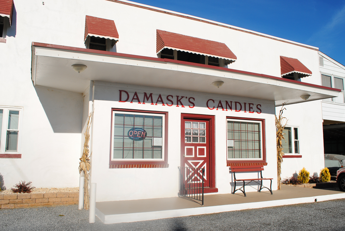 Contact Us - Damasks Candies